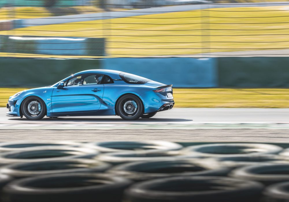 Driving Courses - Circuit de Nevers Magny-Cours